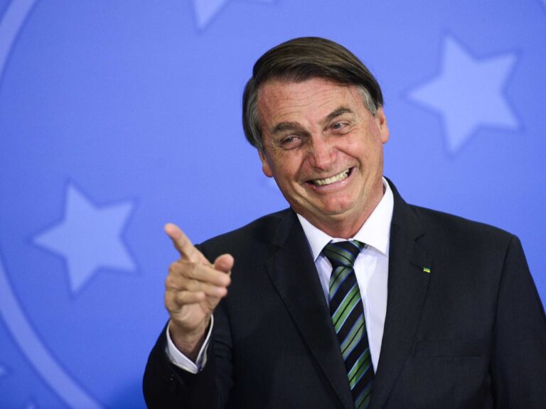 Bolsonaro elegível em 2026 domina o debate da reforma da Ficha Limpa